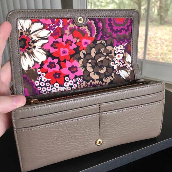 Vera Bradley | Bags | Vera Bradley Quilted Audrey Wallet Taupe | Poshmark